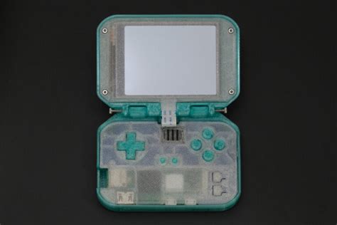 Raspberry Pi Gaming Console Fits Inside Recycled Altoids Mint Tin