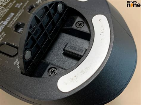Asus ProArt MD300 review: A configurable mouse with two extra dials for ...
