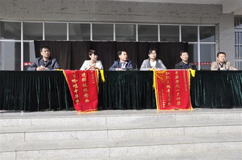 高台县团委、中铁四局兰新铁路甘青段项目经理部举行结对帮扶图书捐赠仪式 团情快讯 中铁四局集团第七工程公司