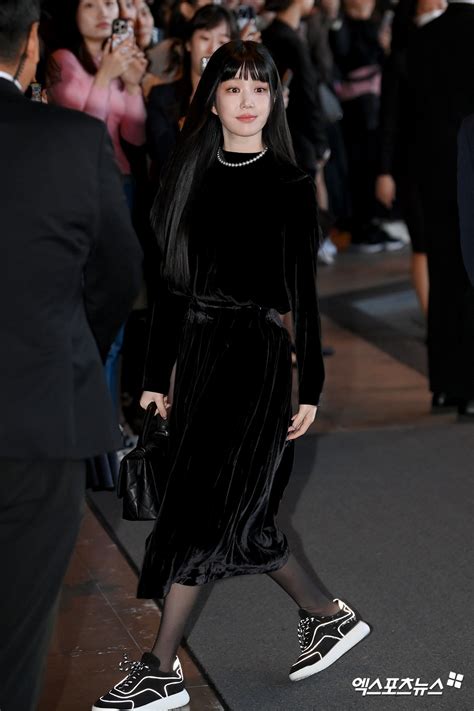 이유비 우아한 벨벳 드레스[엑s Hd포토]