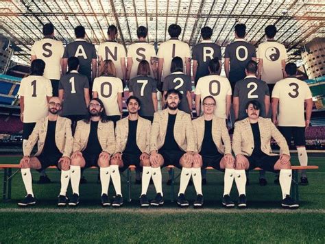 Pinguini Tattici Nucleari A San Siro L11 Luglio 2023 Corriereit