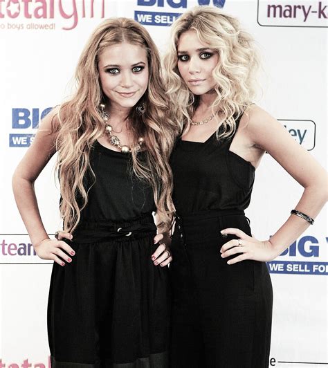 Mary Kate And Ashley Mary Kate Ashley Olsen Photo Fanpop Page