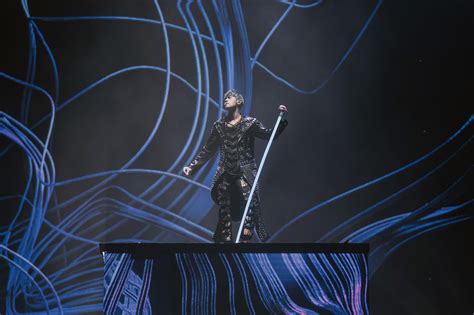 周杰倫新加坡開唱！「嘉年華」重現19年神曲 粉絲全嗨翻 中天新聞網