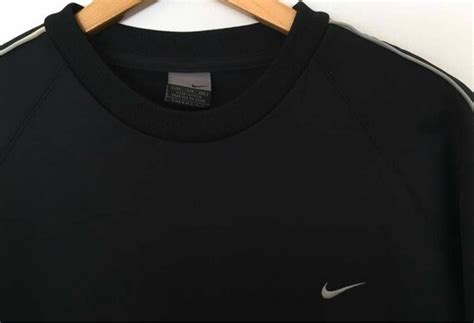 Rare Nike Swoosh Small Logo Embroidery Sweatshirt Gem