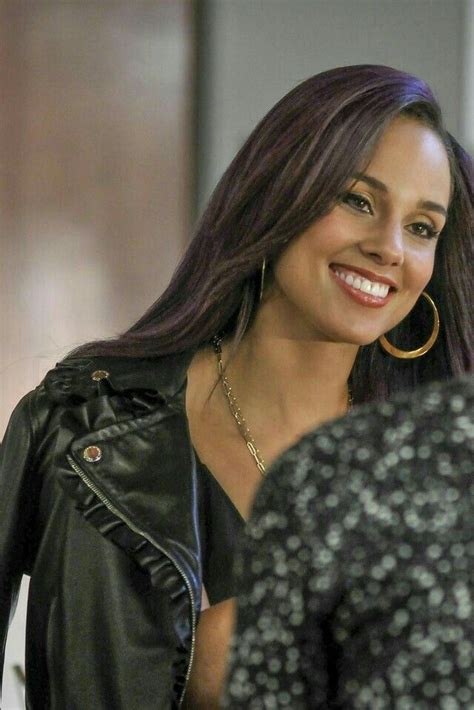 Alicia Keys Smile