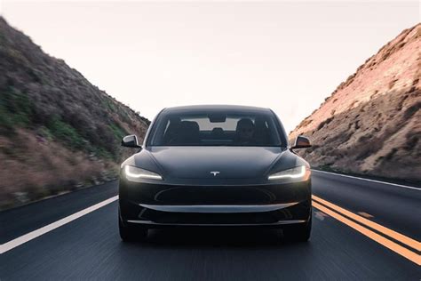 테슬라 북미 지역에서 ‘모델3 하이랜드 출시… 가격은 구버전과 동일