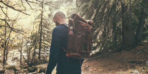 What is Synthetic Leather? The Definitive Guide – The Real Leather Co.