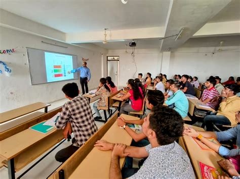 Dr Nitin Trivedi Gujarat Biotechnology University