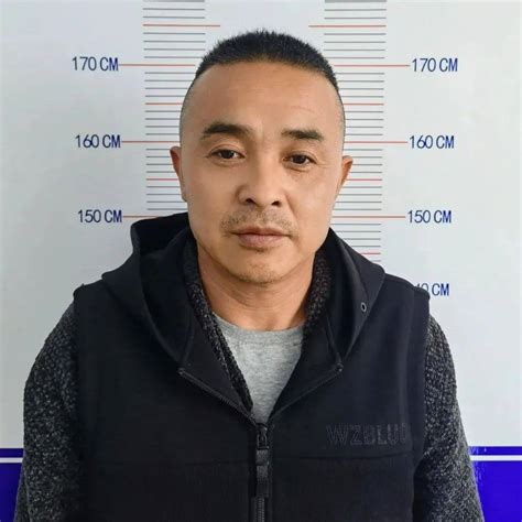 张家口这个微信名叫“狗眼看人低”的竟然冒充警察！警方公开征集线索张海军公安局相关