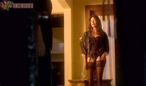 Naked Hunter Tylo In They Are Among Us