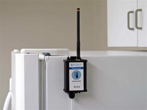 Refrigerator And Freezer Monitor Wireless Temperature Sensor With Tethered Probe And Thermal