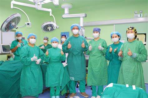 БНСУ ын “Ханганг Сүү” эмнэлгийн эмч нар түлэгдэлтийн сорвитой хүүхдүүдэд үзлэг мэс засал хийлээ