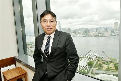 易通行實施近一年 99車輛已領車輛貼 林世雄：將提升系統辨識車牌能力 星島日報