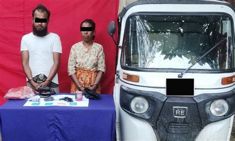 ရခိုင်ပြည်နယ် မောင်တောမြို့၌ မြို့မဈေးကြီးအနီး သုံးဘီးဆိုင်ကယ်တစ်စီးပေ