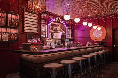 11 Best Hotels For Nightlife — From Popular Nightclubs To Swanky