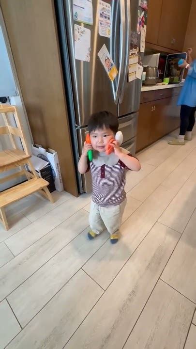 지 딴에는 춤추는 거겠지 Youtube