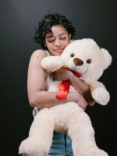 Happy Teddy Day Majhi Mahiti