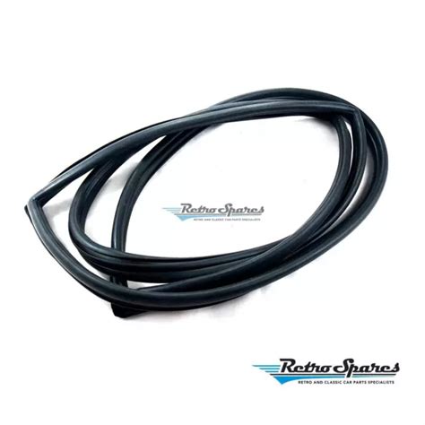 Ford Falcon Xr Xt Xw Xy Ute Rear Window Windscreen Seal 21958