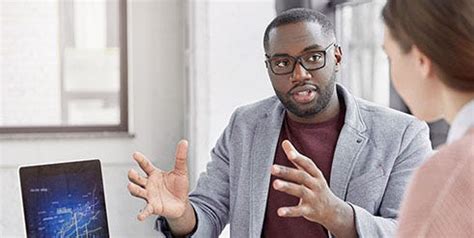 Online MBA In Marketing Course UK