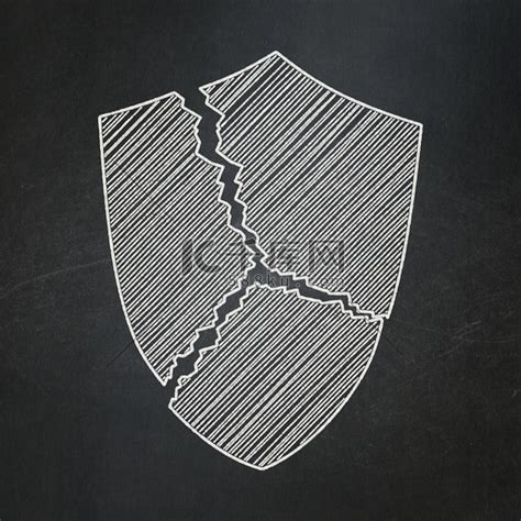 隐私概念：黑板背景上的破盾高清摄影大图 千库网