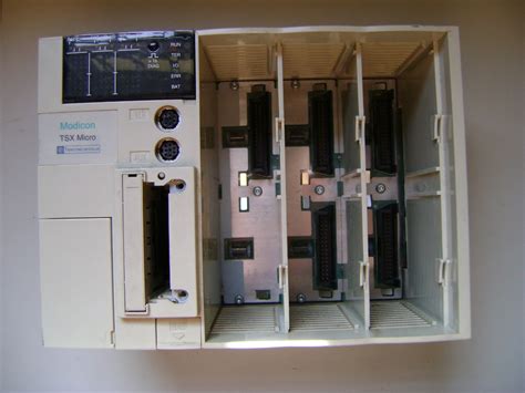 Clp Schneider Modicon Tsx Micro Telemecanique Tsxdsz R R Em Mercado Livre