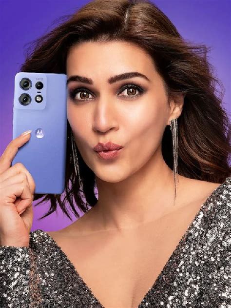 दुनिया का पहला पैनटोन कैमरे वाला फोन भारत में हुआ लॉन्च Morning News India