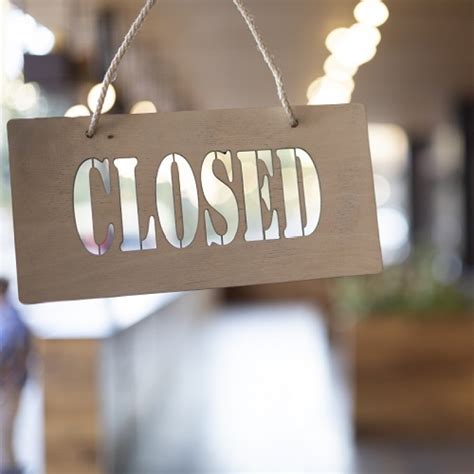 Неплатен отпуск с право на трудов и осигурителен стаж през 2023 г