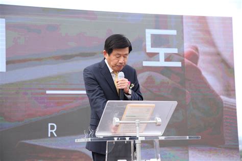 군산성광교회 군산성광교회 Added A New Photo