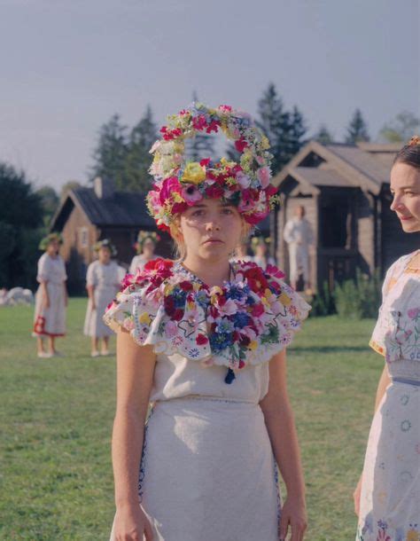 Dani Midsommar Costume