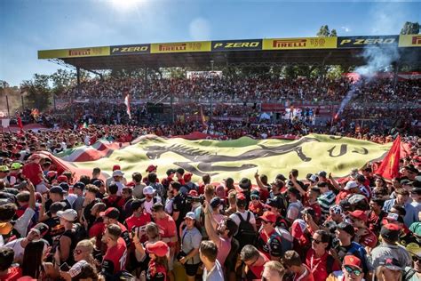 What Is Kerbs In Formula One F1 Formulapedia