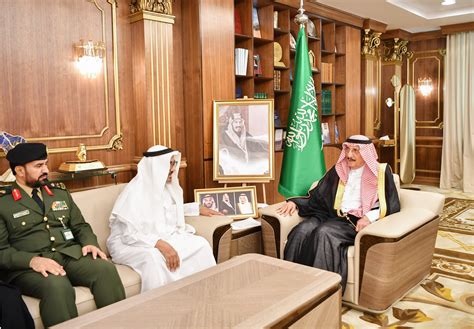 أمير جازان يدشّن حملة تراحمنا له أثر نبض الحدث