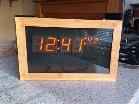 Large 6 Digit 7 Segment Led Clock Using Atmega328p