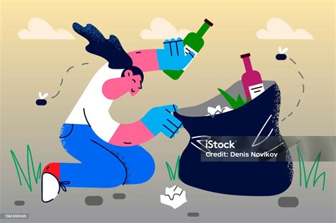 여성 자원 봉사자가방에서 쓰레기를 수거 쓰레기에 대한 스톡 벡터 아트 및 기타 이미지 쓰레기 가방 개념 Istock