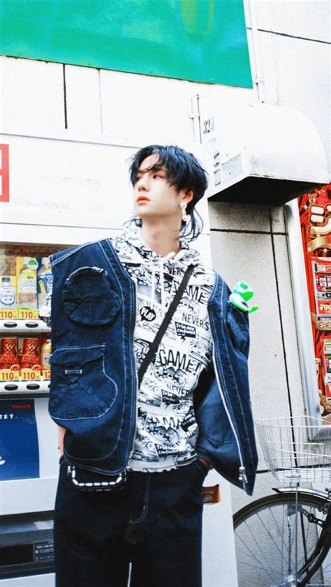 Ghim của Melody Tiger trên A WangYIBØ XiaöZhang YibØ CØmradØØ Diễn viên Đang yêu Vuông