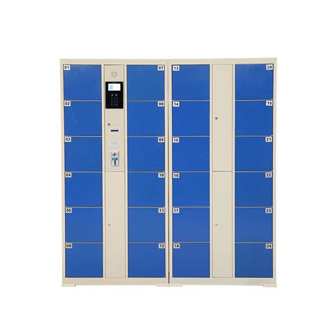 동전으로 작동되는 금속 사물함