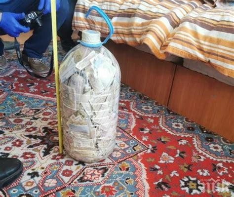 Пипнаха наркодилър и приятелката му с много дрога и пари Информационна агенция ПИК