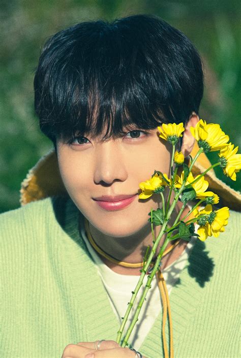 제이홉 Biografía Mejores Películas Series Imágenes Y Noticias La Vanguardia