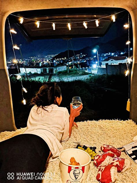 Хямд Зуны орой ажлаа тараад дуртай идэх юмаа аваад ойрхон хотын захад очих хамгийн гоё ️