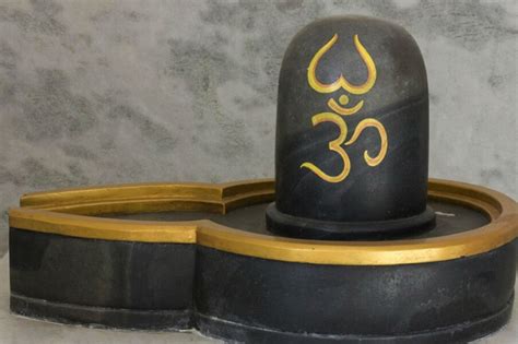 कितने हिस्से होते हैं शिवलिंग के और कौन सा हिस्सा किसका प्रतीक। How