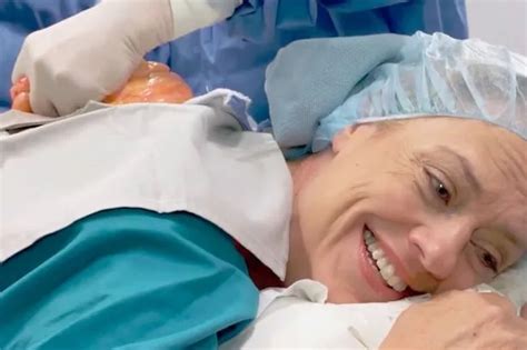 Dr Pimple Popper Removes Booty Shaped Lump From Primary Babe Teacher S Back Mirror Online