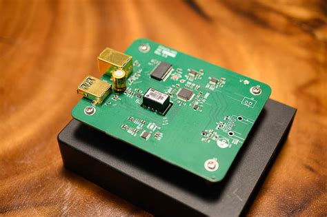 Usb Isolator And Reclocker Renolabs