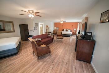 Parry Lodge Kanab Utah Us