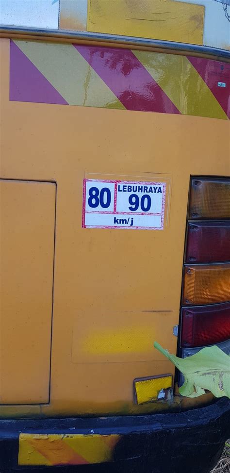 Pin Von Khoo Kimeng Auf Accident
