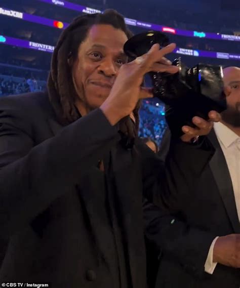 Grammys 2024 Jay Z Drinks Cognac Out Of His Award As He Parties The