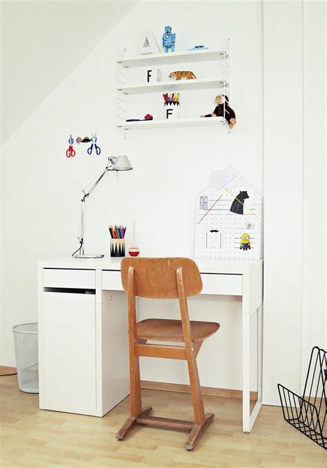 Schreibtischecke Im Anderen Kinderzimmer Kinder Zimmer Kinder Möbel Schreibtische Kinderzimmer