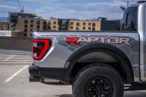 The Things We Loved And Hated About The Ford F 150 Raptor R Autoevolution