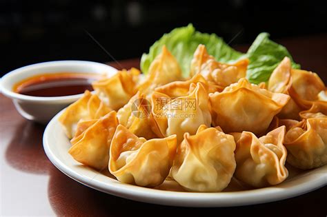 美味的油炸混沌高清图片下载 正版图片600800464 摄图网