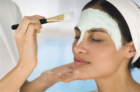 Facials Get That Glow Fashion Living Laduenews Com