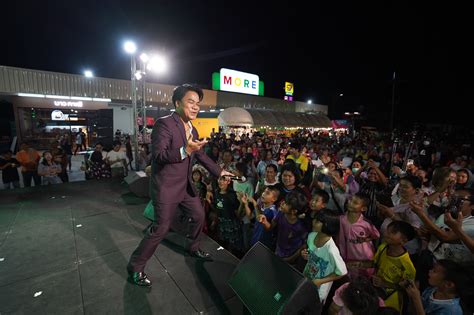 Cj More ภาพบรรยากาศ “งานซีเจ มอร์ ไมค์ทองคำ ออนทัวร์