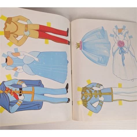 Golden Toys Vintage 989 Golden Walt Disney Cinderella Paper Doll